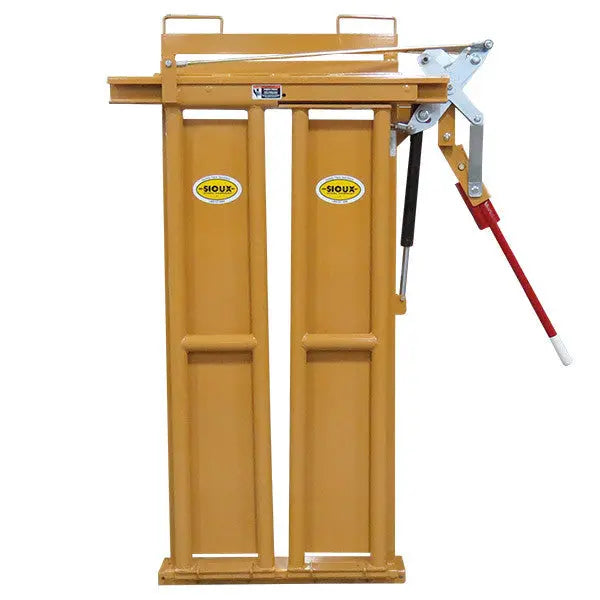 Left or Right Handed Sioux Steel Manual Head Gate – Ag Parts Direct